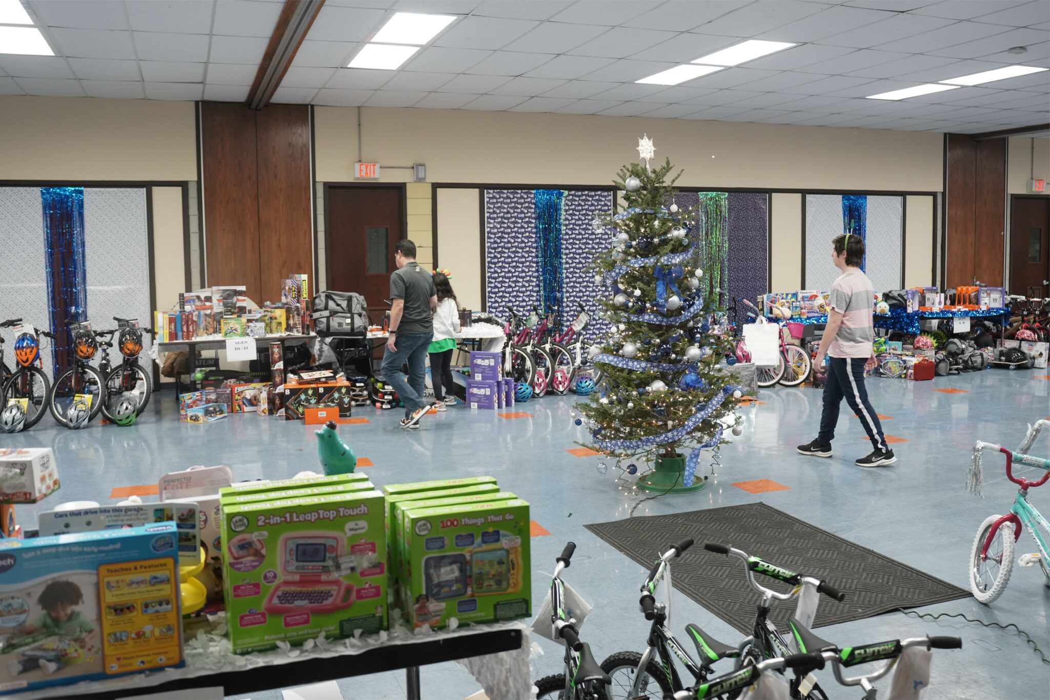 Fifth Annual Daddy & Deuce Toy + Coat Drive - Jayson Tatum Foundation